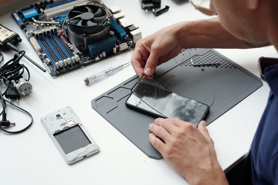 Doorstep Mobile Repair in Bangalore | 30 Min Fix | Vrepairs